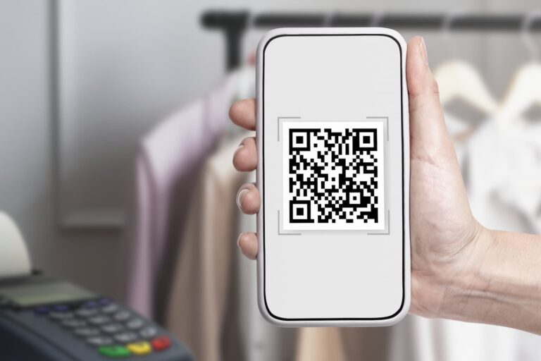 Apple Pay QR Code: How to Make Payments With Your iOS Devices