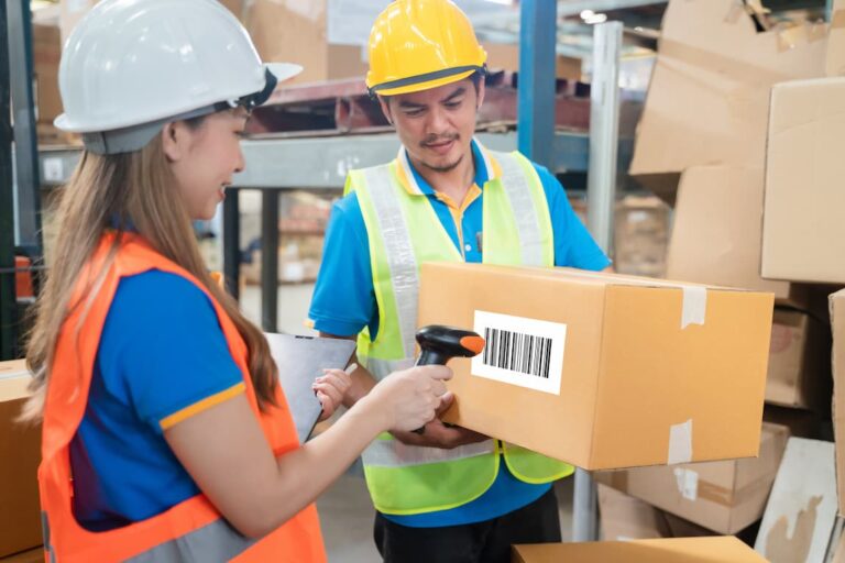 Barcode vs QR Code 101: The Ultimate Head to Head | QR.io Blog Barcode vs QR Code 101: The Ultimate Head to Head | QR.io Blog