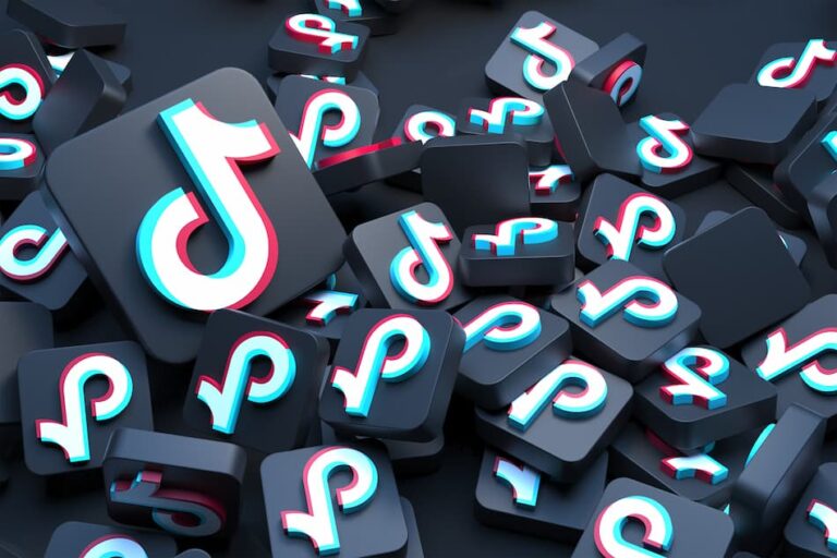 Create Your Custom TikTok QR Code to Increase Views and Followers Create Your Custom TikTok QR Code to Increase Views and Followers