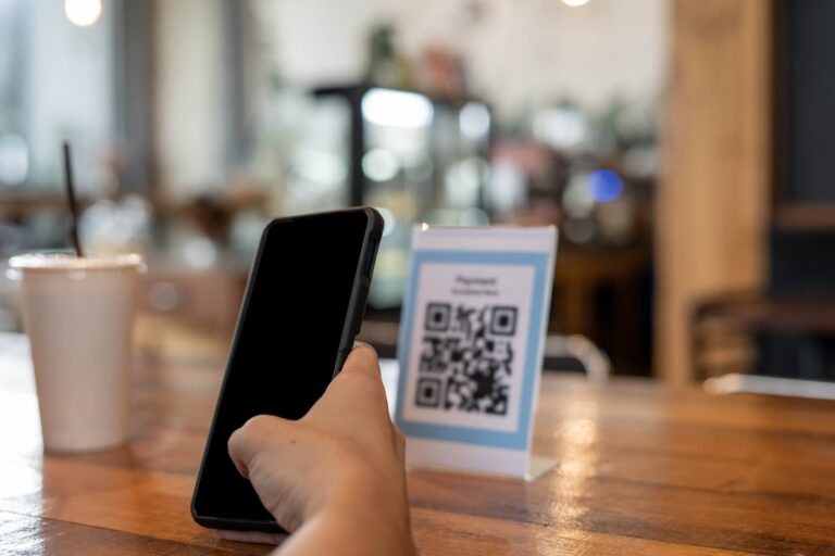 Why Is My QR Code Blurry and How to Fix It? | QR.io Blog