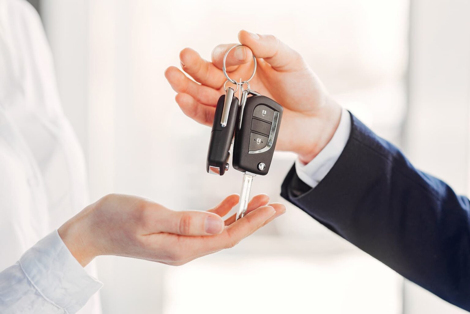 QR Code on Car: 7 Uses to Propel Your Dealership Business | QR.io Blog